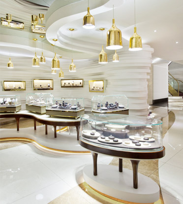 Custom Display Cases | Showcases, Shop Retail Store Furniture - Luxury ...