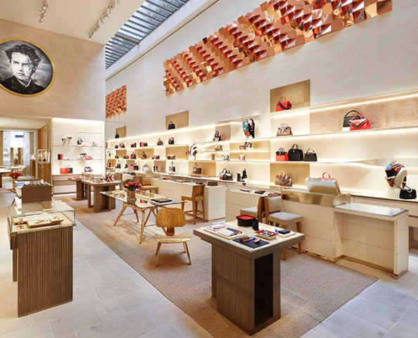 High-end Display Kiosk for Woman’s Handbag Store Interior Design ...