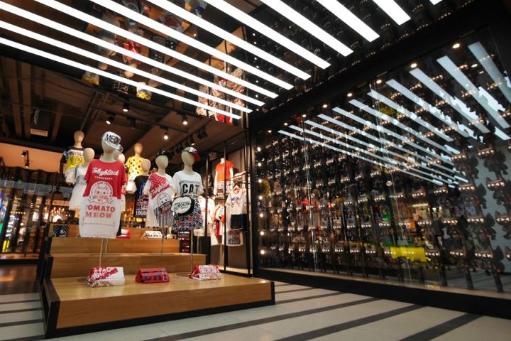 Wood suitcase and shelf for bag display clothing display racks for bag ...