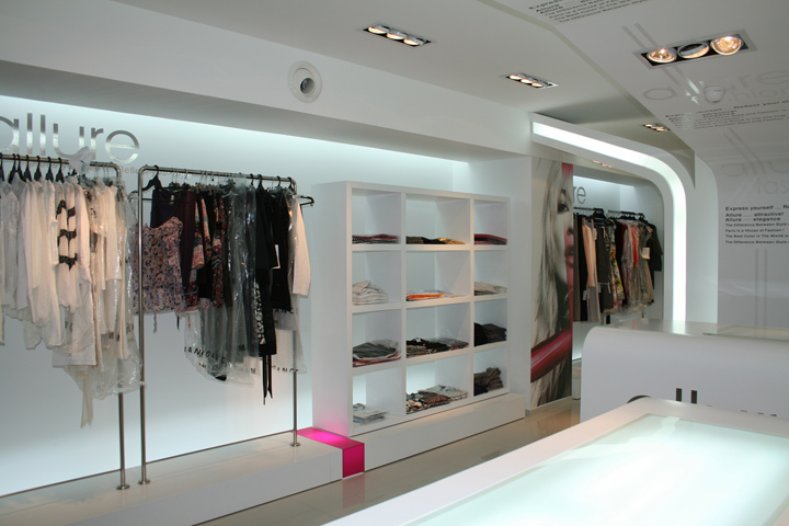For Mobile Store Design Wooden Clothing Display Showcase | Funroadisplay
