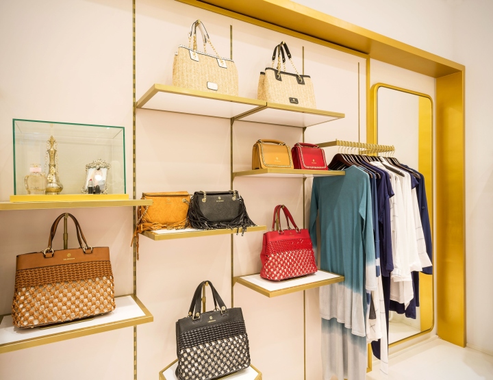 Best Sale Wooden Clothing Showcase for Shop Decoration Design ...