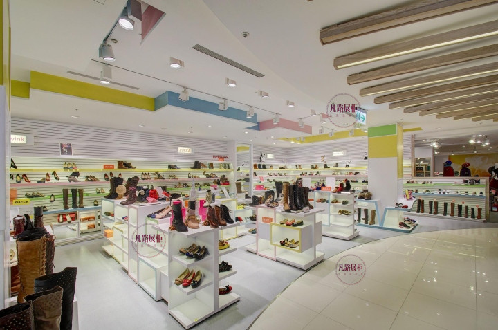 High-end Glass Shoes Display Rack for Brand Shop Design | Funroadisplay