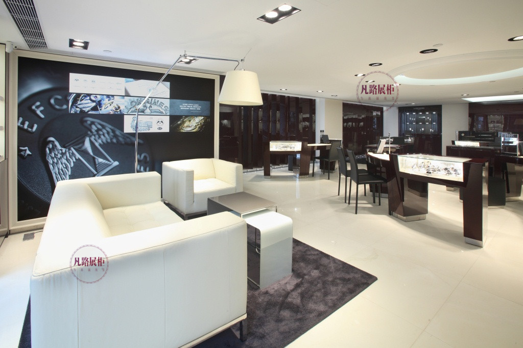 Longines watch display case case renderings
