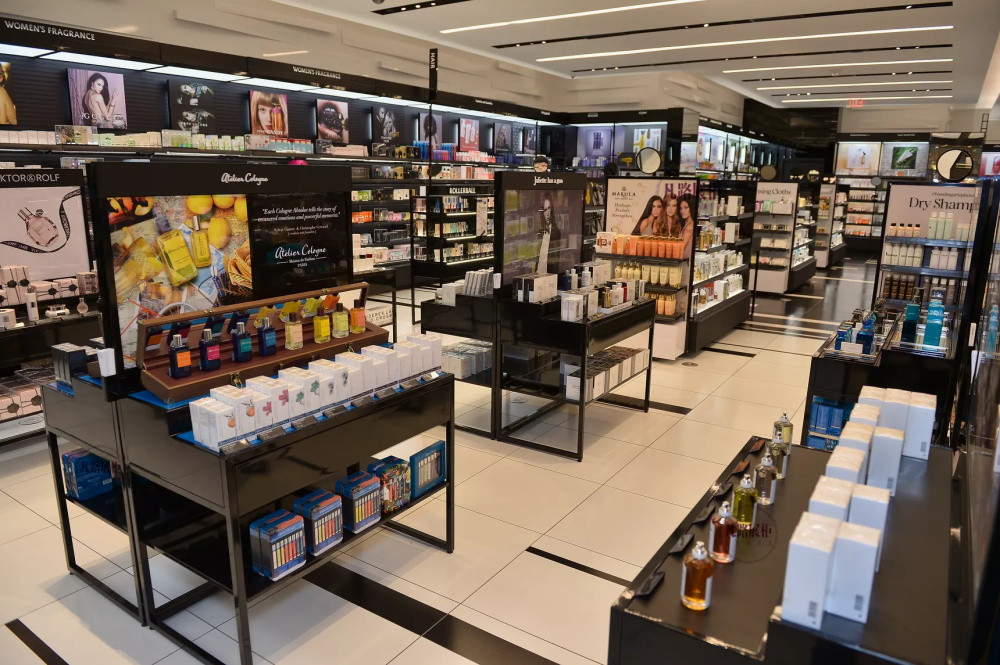 Wooden/Acrylic Cosmetic Display Showcase for Beauty Shop Decor ...