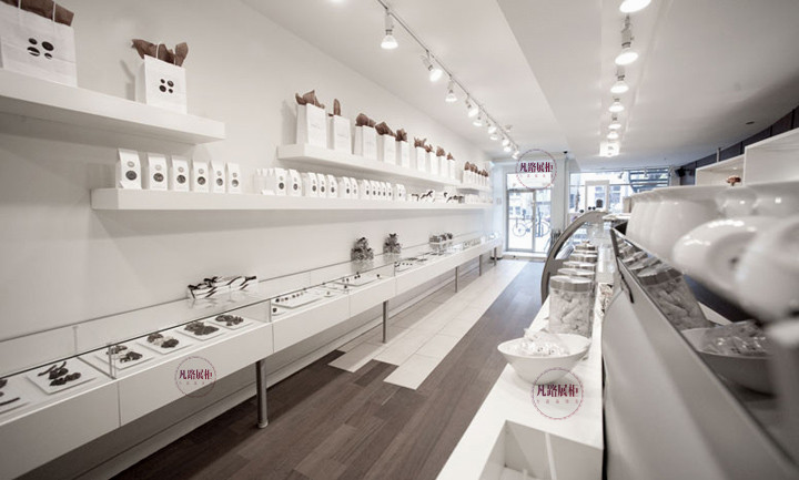 Customized Glass Food and Beverage Display Showcase for Shop Decoration