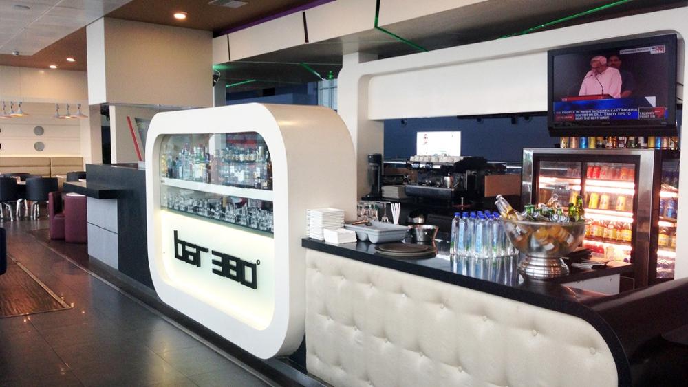 Retail Food & Beverage Showcase Counter for Food Store Display ...