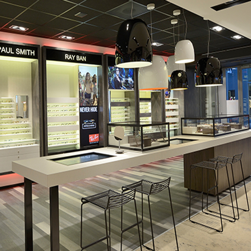Optical Store Interior Design with Reception Desk and Wall Cabinet ...